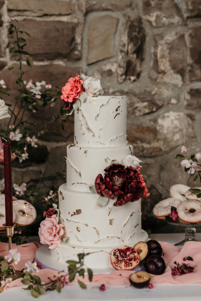 Plum happy: décor filled with gorgeous fruit and flowers - Today's Bride