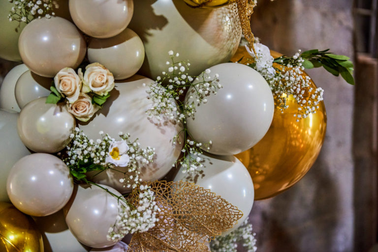 Barn beauty & rustic inspo - Today's Bride