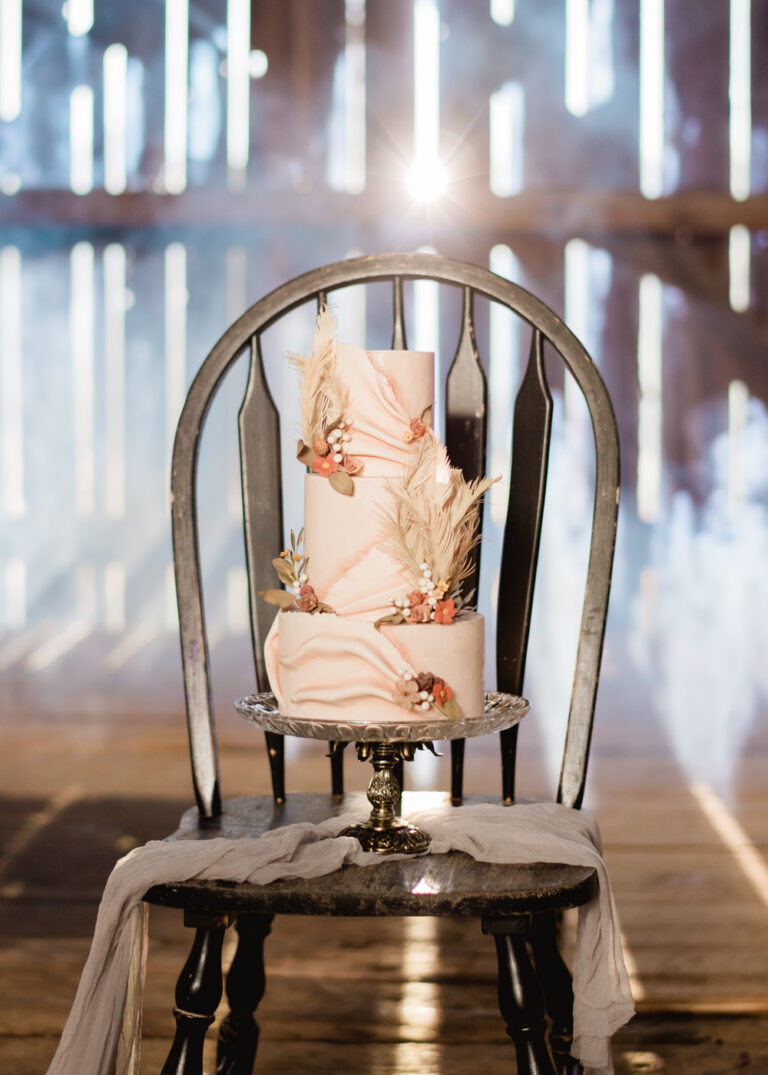 Sweet things: 36 amazing wedding cakes and desserts - Today's Bride