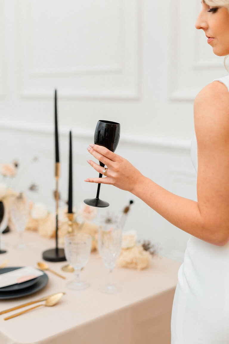 Less is more: minimalist décor ideas - Today's Bride