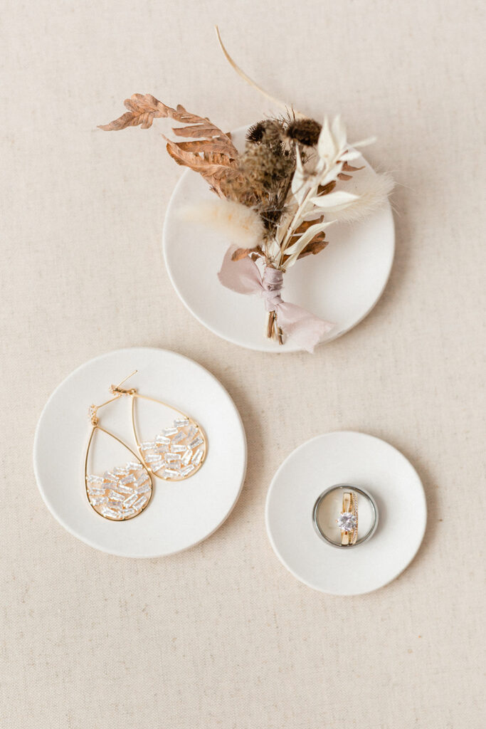 Less is more: minimalist décor ideas - Today's Bride