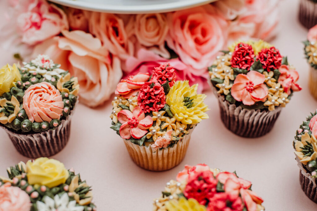 Sweet and cheery décor inspiration - Today's Bride