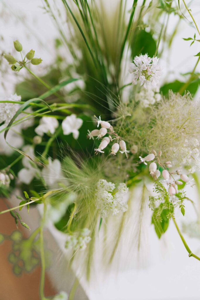 Green day: fresh, clean décor ideas - Today's Bride