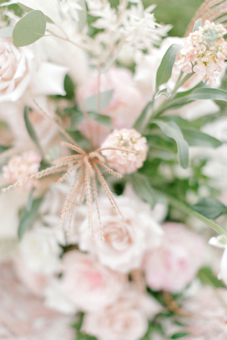 Pretty in pastels: 33 inspirational photos - Today's Bride