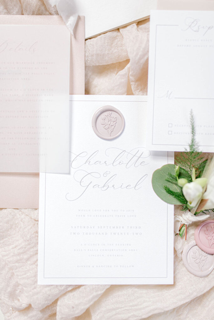 Clean & elegant: inspiration for timeless wedding décor - Today's Bride