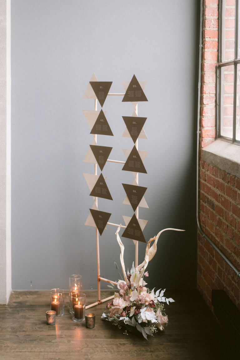 Love triangle: 30 inspirational wedding décor images - Today's Bride