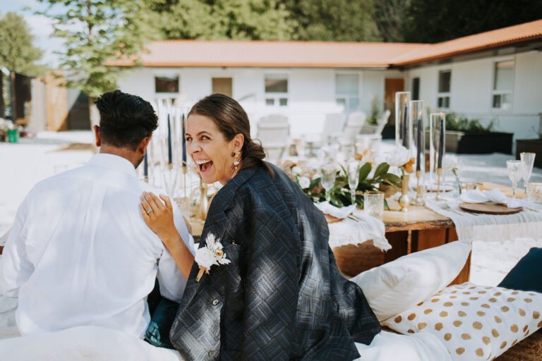 Checking in: a cute motel wedding - Today's Bride