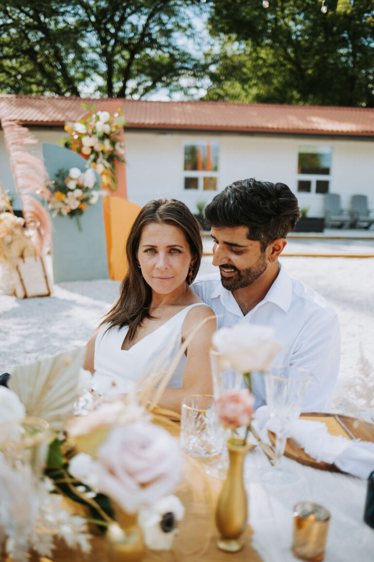 Checking in: a cute motel wedding - Today's Bride