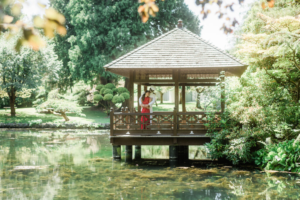 Red and white: a unique real wedding in Victoria - Today's Bride