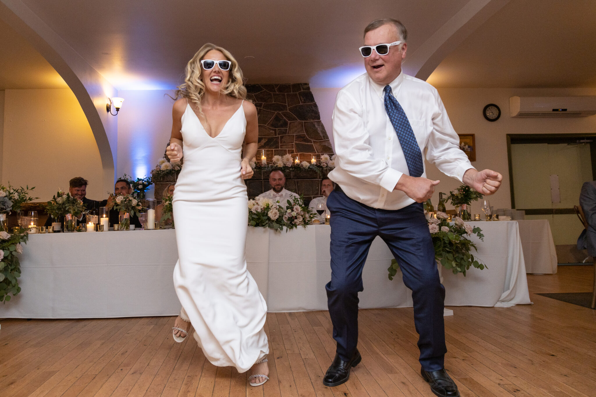 A lakeside love party: Stefanie and Alex’s low-key wedding weekend ...