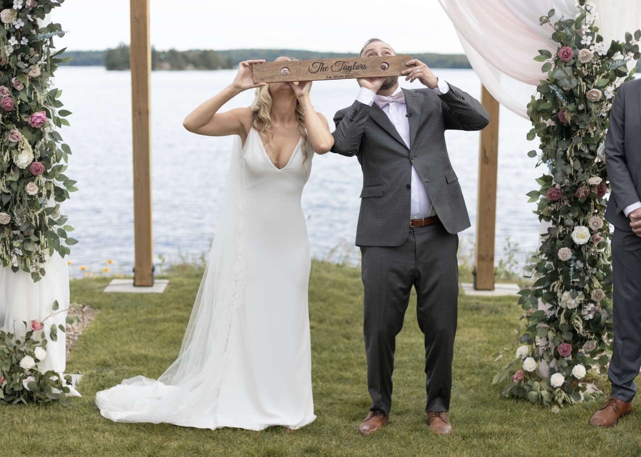 A lakeside love party: Stefanie and Alex’s low-key wedding weekend ...